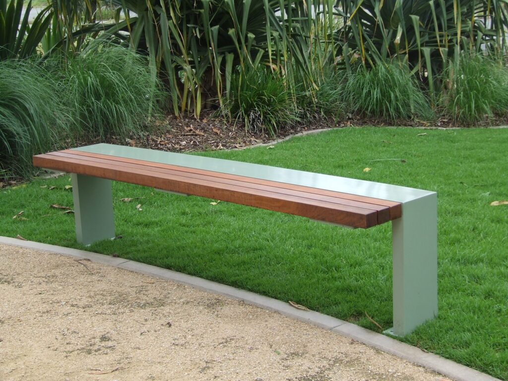 Monarch Timber Bench | Terrain Group