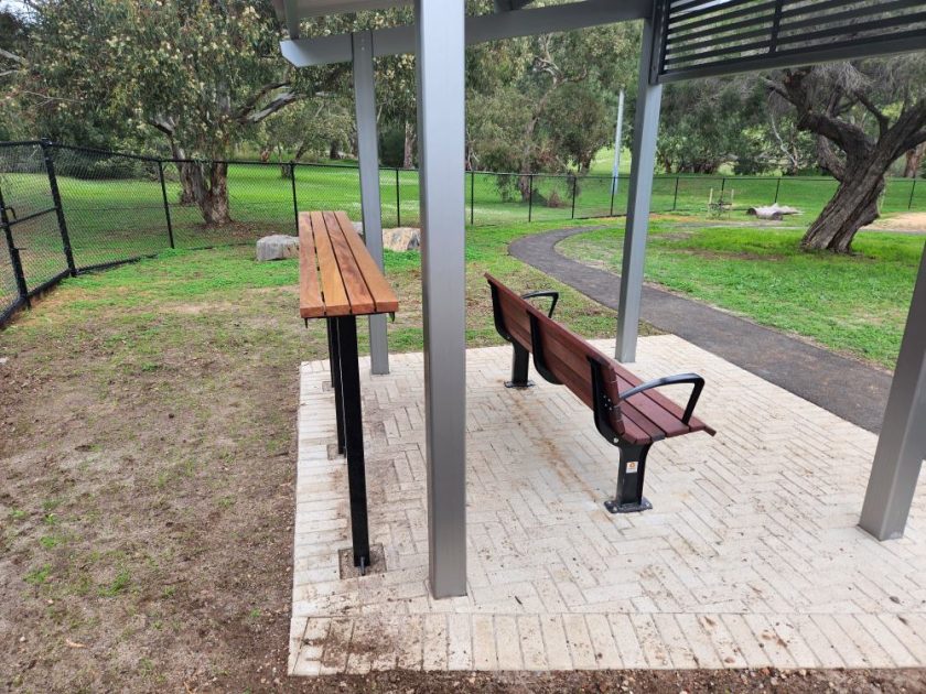 Dual Leaning Rail and Bench | Terrain Group